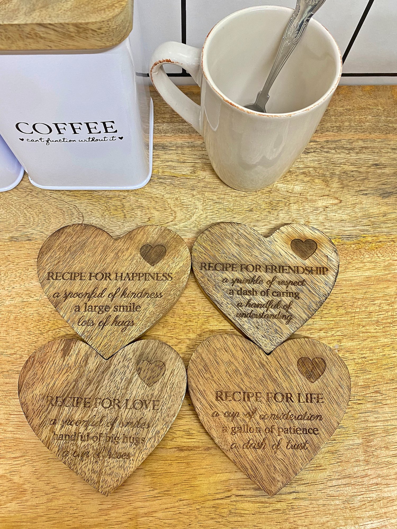 Set of 4 Wooden Heart Shaped Coasters – Dalia Home